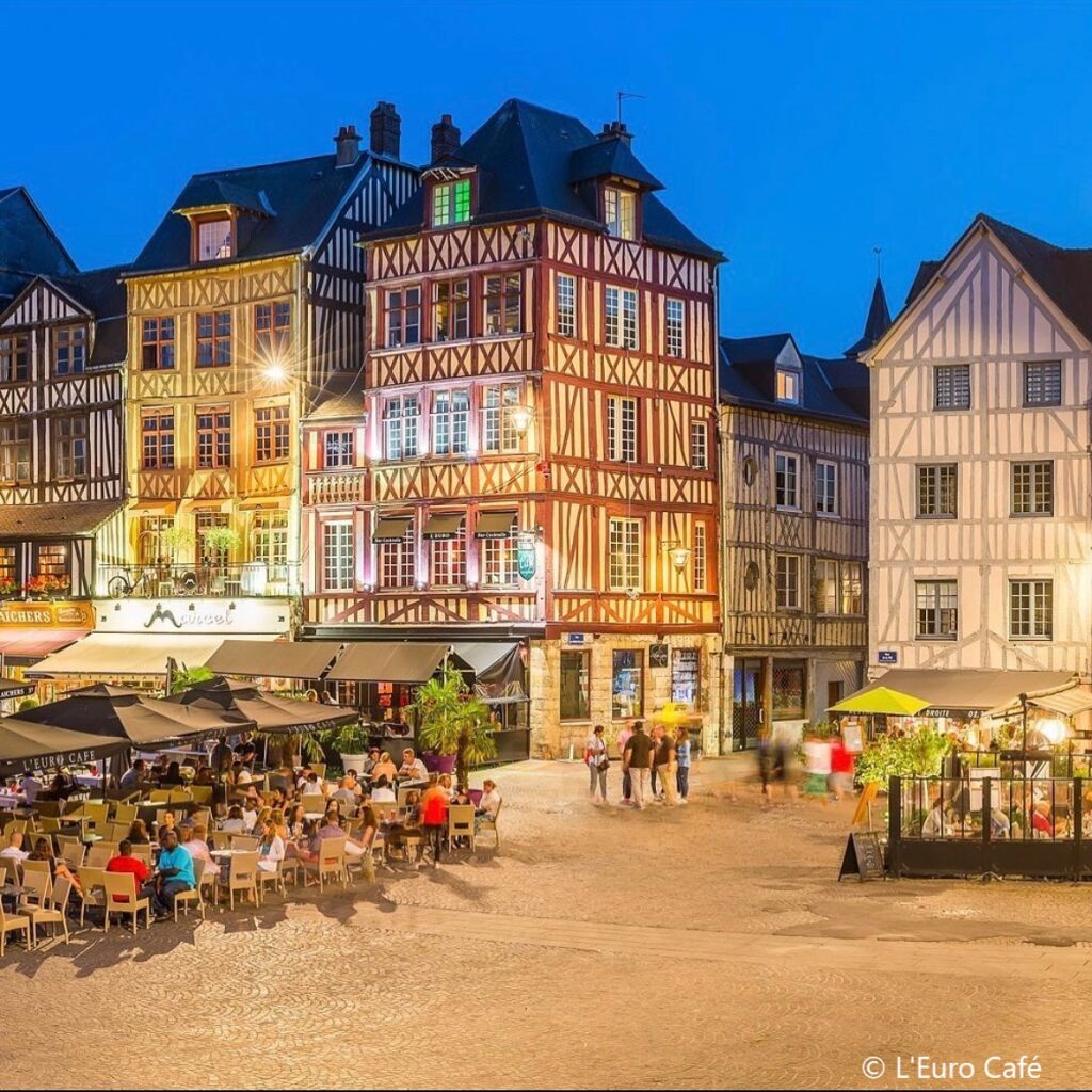 Diner Chez Rose et Max, restaurant à Rouen | Région du monde